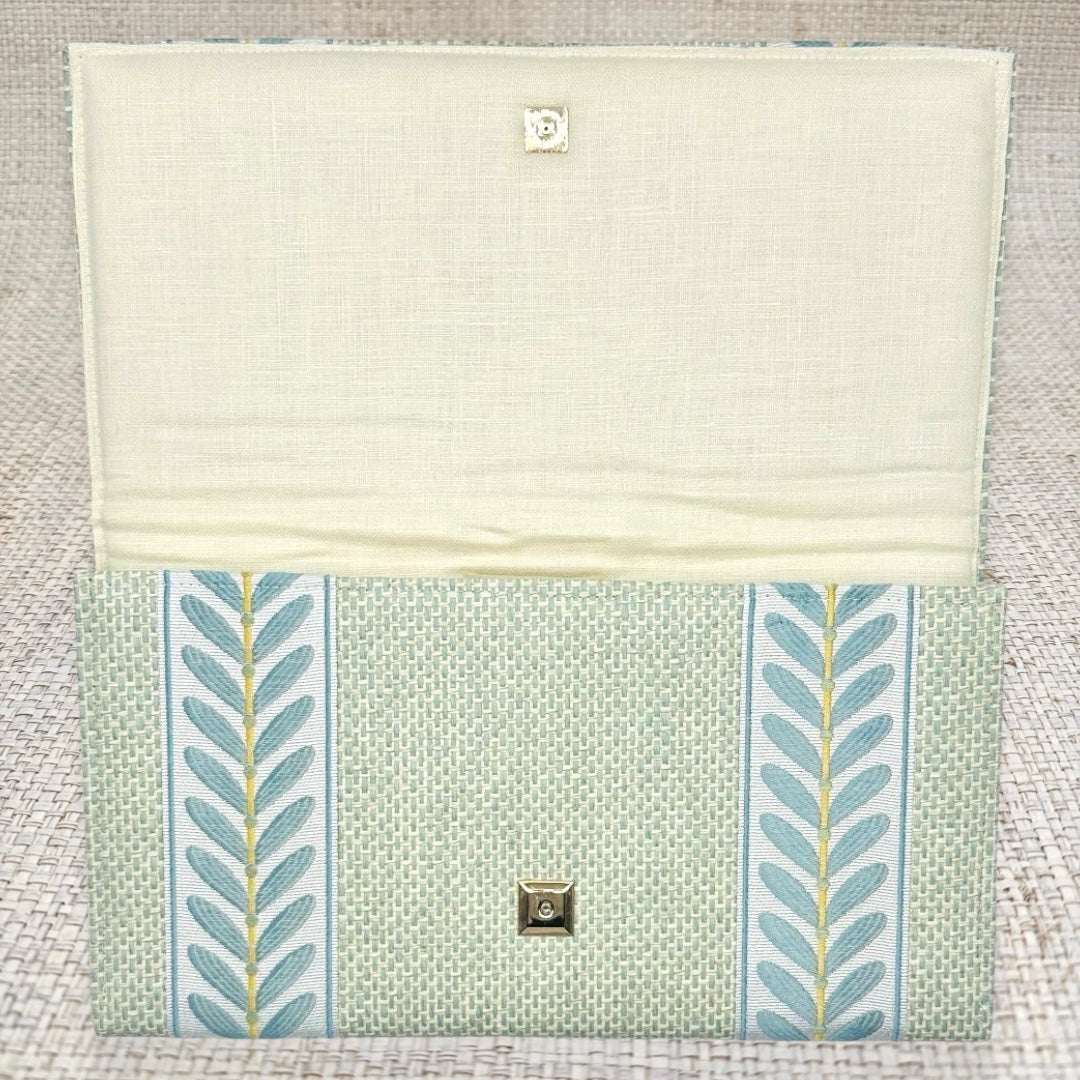 Ava Clutch – Garland Bags